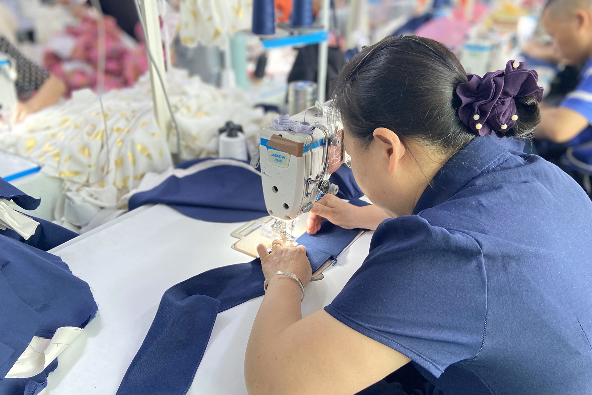 The Art of Garment Manufacturing: Efficient Fashion Sampling - DNJ ...