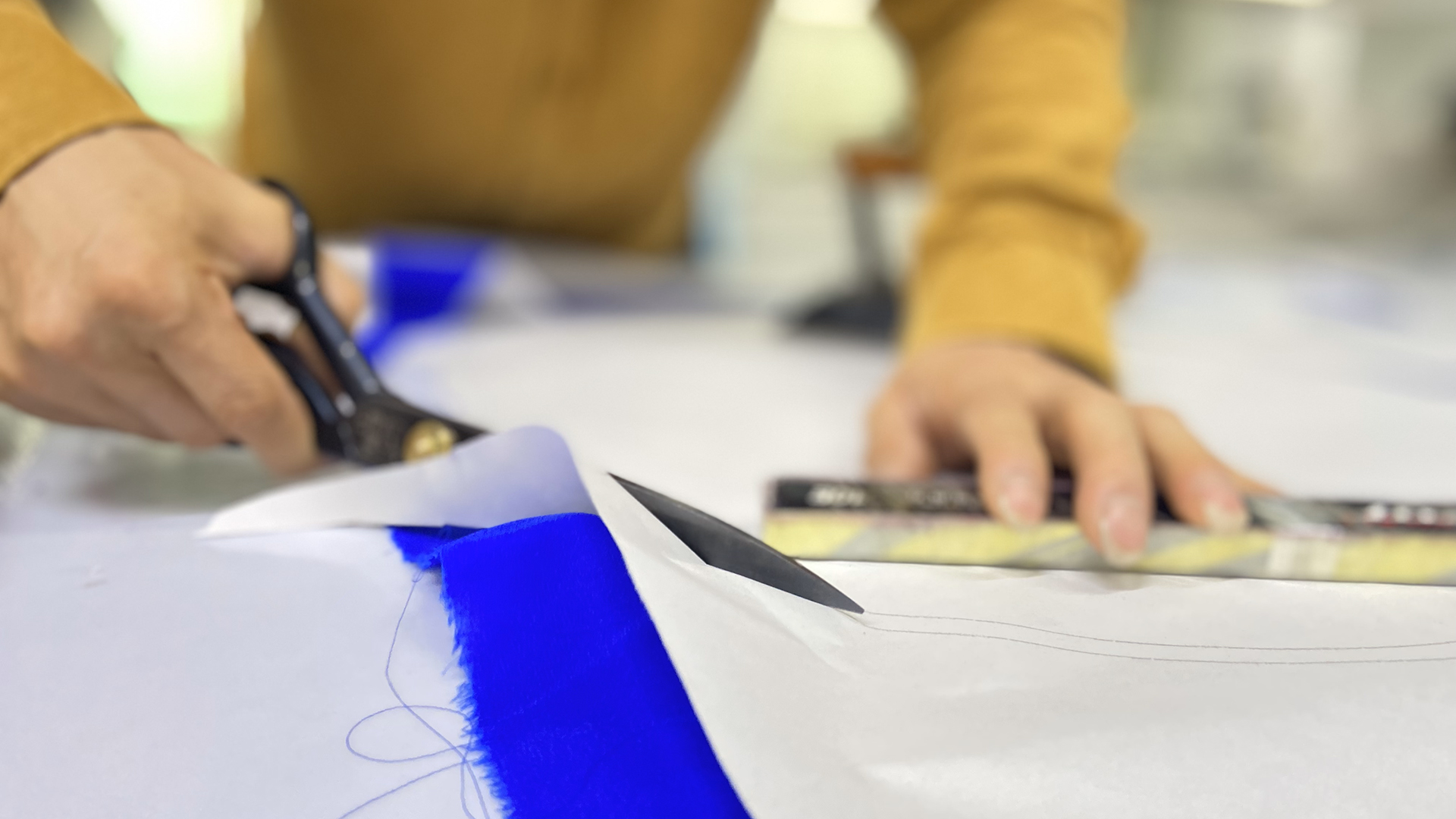 The Fusion of Tradition and Technology: Modern Garment Manufacturing ...