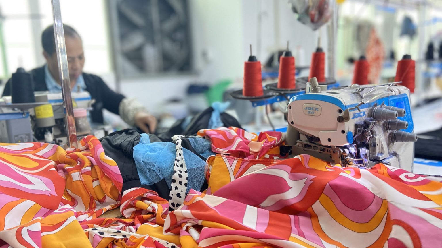 The Fusion of Tradition and Technology: Modern Garment Manufacturing ...